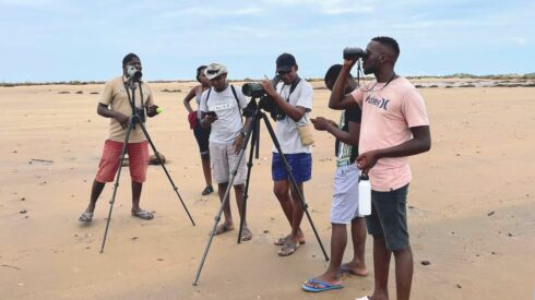 eBird in Action: Using Citizen Science Data to Describe Long-term Range ...